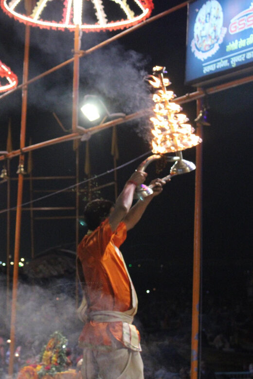 Varanasi: Ganga Arti Evening Light Ceremony on the Main Ghat - The Experience: A Deep Dive