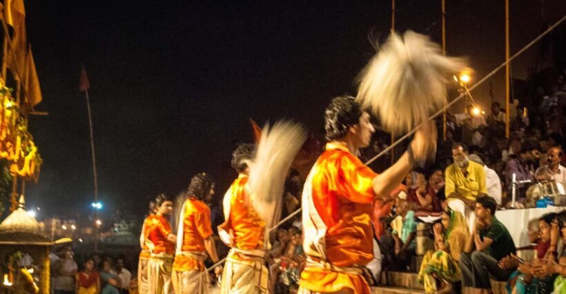 Varanasi: Half-Day City Tour and Evening Aarti (Worship) - Transportation and Logistics