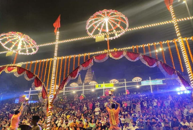 Varanasi: Heritage Ghat Walk with Students of BHU - A Deeper Look at the Experience