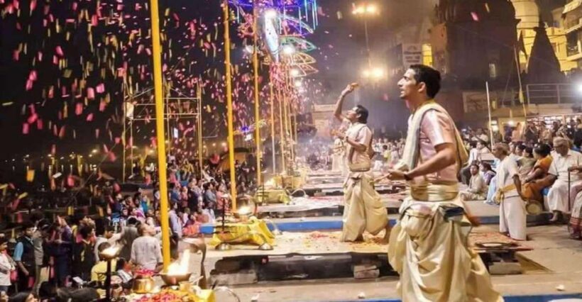 Varanasi: Night Boat Ride, Aarati Ceremony and Dinner - A Journey Into Varanasi’s Nighttime Charm