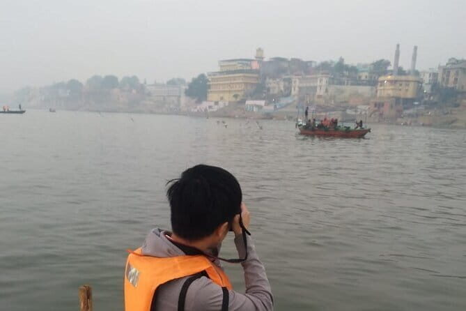 Varanasi & Sarnath City Tour With Aarti, Ghat Visit & Boat Ride - The Sacred Footsteps of Sarnath