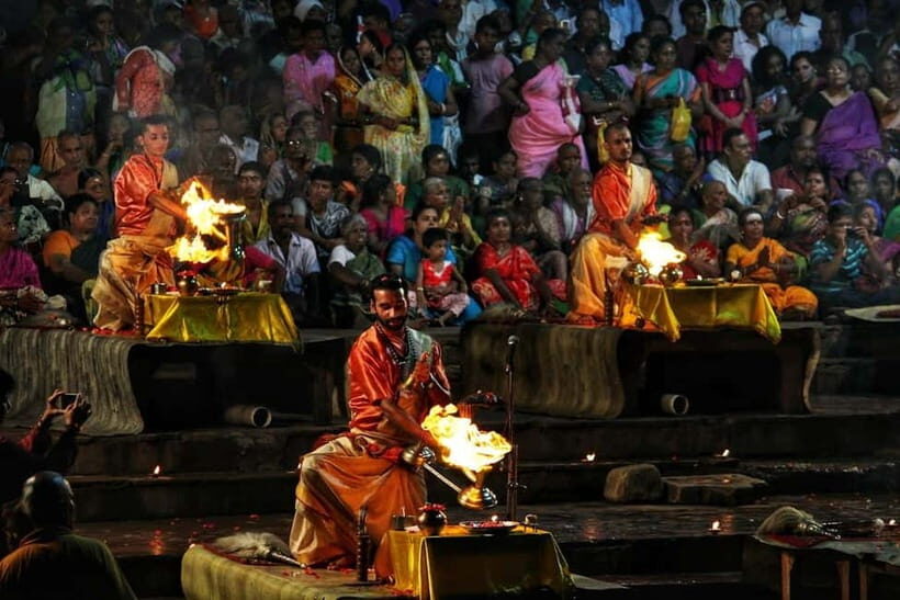 Varanasi: Spiritual Walk, Boat Ride, and Puja Ceremony - Key Points