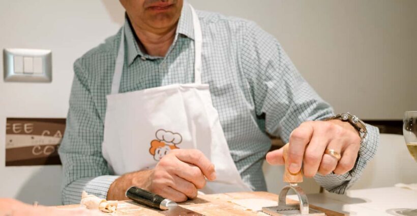 Varenna: Pasta & Tiramisu Cooking Class at a Local's Home - What Makes This Experience Unique?