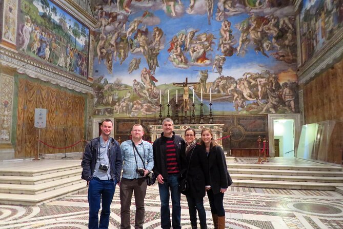 Vatican and Sistine Chapel at Night Private Tour, Top-Rated Guide - Discovering Michelangelos Masterpieces