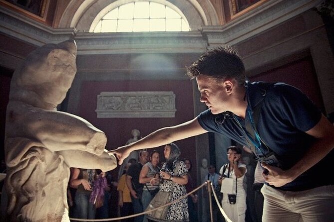 Vatican and Sistine Chapel at Night Private Tour, Top-Rated Guide - Exceptional Reviews and Recommendations