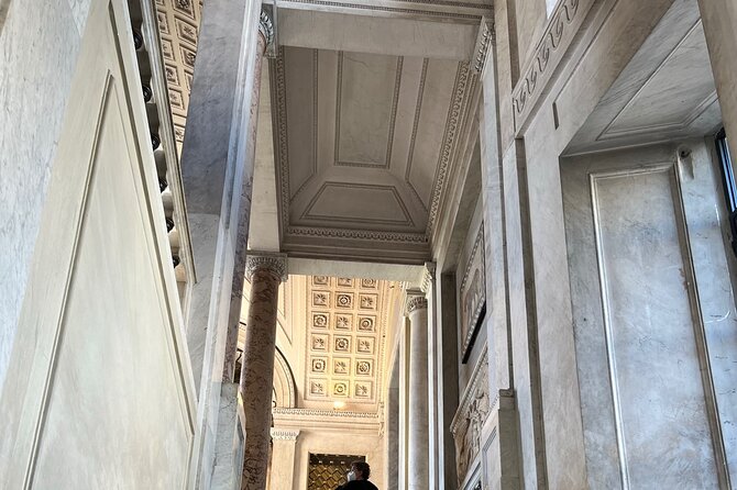 Vatican and Sistine Chapel Semi-Private Guided Tour - Additional Considerations and Practical Tips