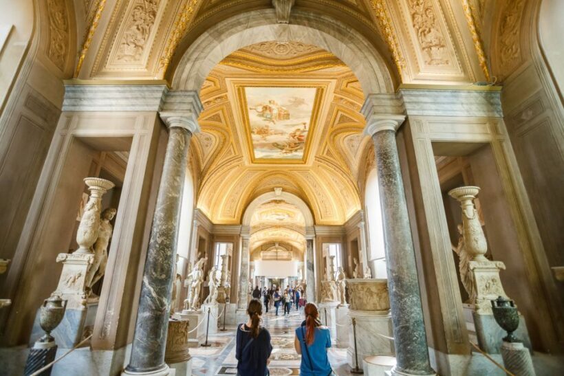 Vatican: Museums & Sistine Chapel Entrance Ticket - Michelangelo’s Sistine Chapel: A Crowning Glory