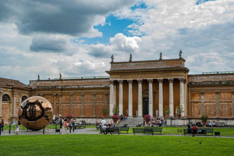 Vatican: Priority Entry to Vatican Museums an Sistine Chapel - The Sum Up