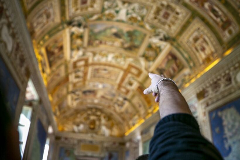 Vatican & Sistine Chapel Private Guided Tour - A Detailed Look at the Vatican & Sistine Chapel Private Tour