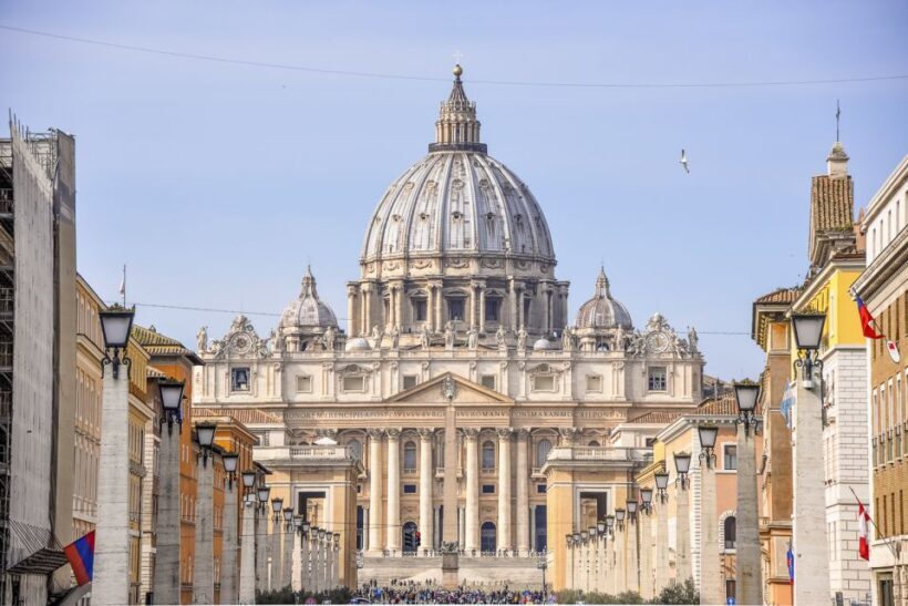 Vatican & Sistine Chapel Skip-the-Ticket-Line Tour for Kids - Key Points