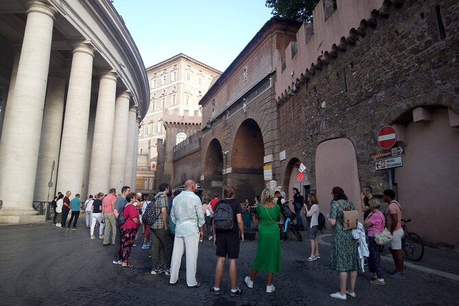 Vatican Tour Skip the Line Service Semi Private Group - The Experience: What Travelers Can Expect