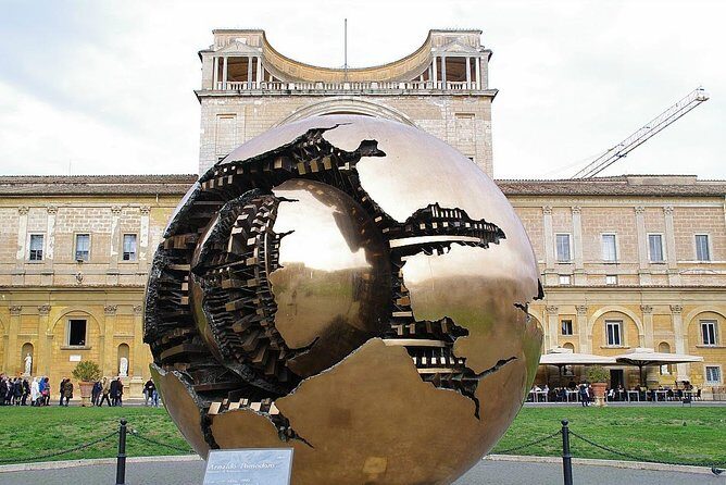 Vatican tour: Vatican Museums, Sistine Chapel - An In-Depth Look at the Experience