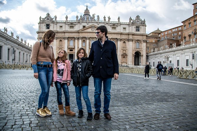 Vatican Treasure Hunt with Guided Tour for Families with Kids - Who Will Enjoy This Tour Most?