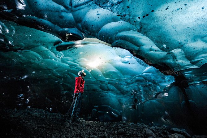Vatnajökull Glacier Hike & Ice Cave Adventure - Small Group - Preparing for the Weather Conditions