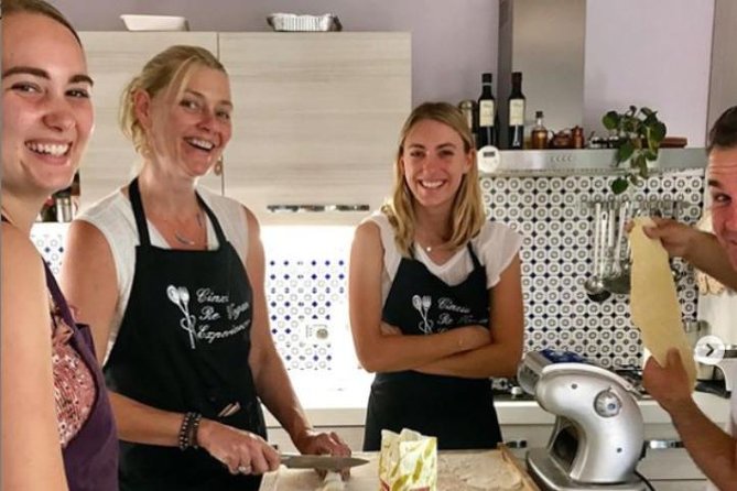 Vegan Cooking Class in Florence: Pasta Making & Wine! - Key Points