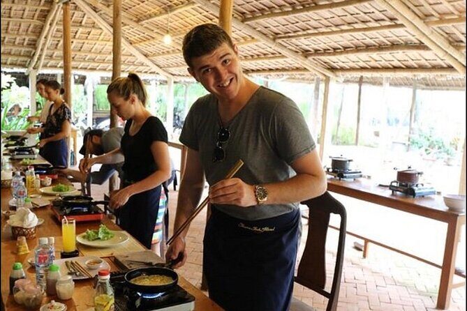 Vegan/ vegetarian Bay Mau Cooking Class for Lunch Dinner - Who This Tour Is Best For