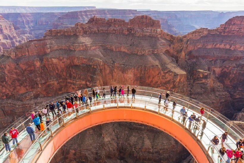 Vegas: Grand Canyon, Hoover Dam, Lunch/Skywalk Options, WiFi - Transportation and Comfort: How It Affects Your Day