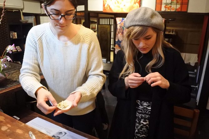 Vegetarian Gluten-Free/Halal Ramen and Gyoza by Bentoya Cooking - Key Points