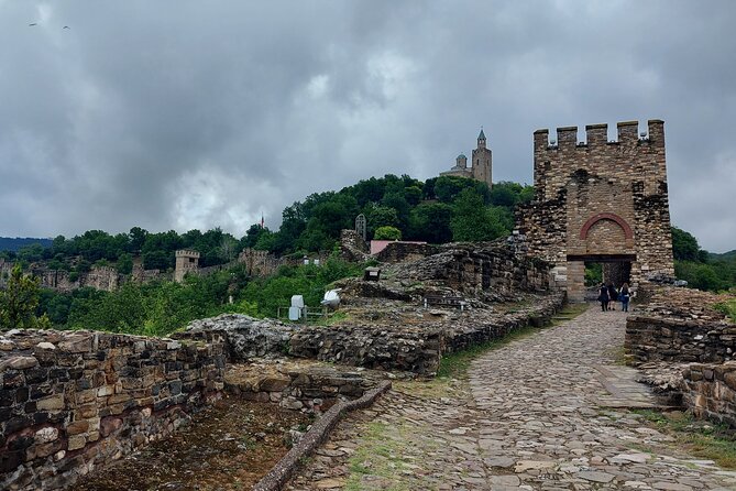 Veliko Tarnovo and Arbanasi day tour from Sofia with pickup - Practical Considerations