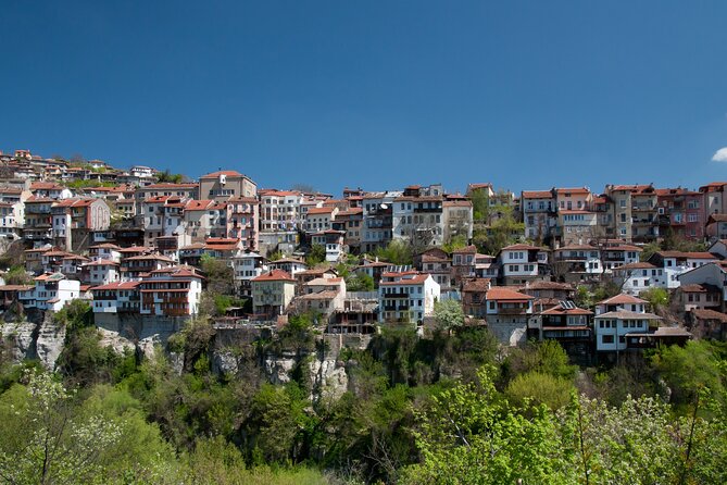 Veliko Tarnovo and Arbanassi Small-Group Day Trip From Sofia - Destinations and Activities