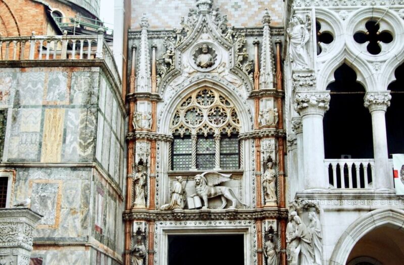Venice: Basilica and Doge's Palace Tour with Gondola Ride - FAQs