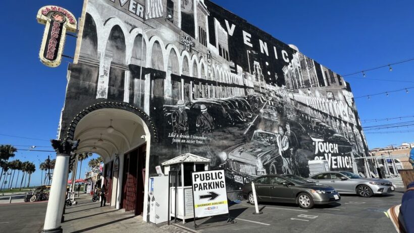 Venice Beach : French guided walking tour - The Sum Up: Is This Tour Worth It?