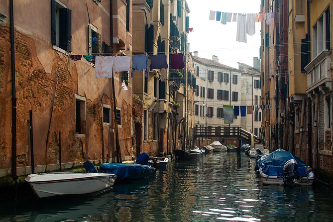 Venice Boat Tour on Grand Canal With Local Guide - A Personalized Venetian Adventure