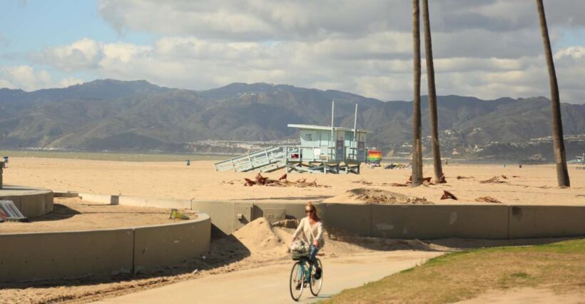 Venice California: Half Day Tour in Open Air Bus - FAQ