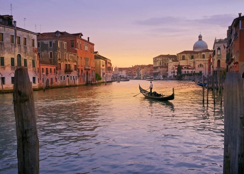 Venice Canal Cruise: Exclusive Gondola Ride & Hidden Sights - An Authentic Venetian Waterway Experience
