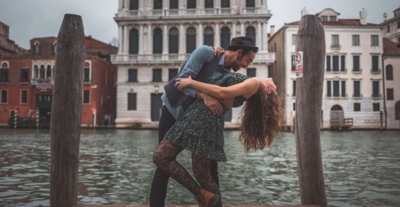 Venice: City Portrait Session with Professional Photographer - Key Points