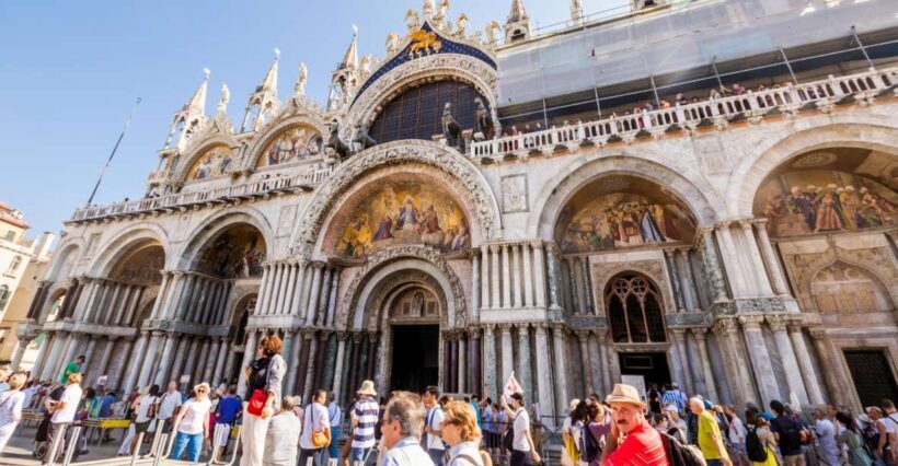 Venice: City Tour & Skip the Line for St. Mark's Basilica - The Guided Experience: Pros and Cons