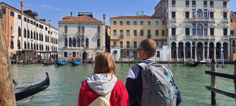 Venice: City Wonders Group Walking Tour with a Guide - Detailed Breakdown of the Experience