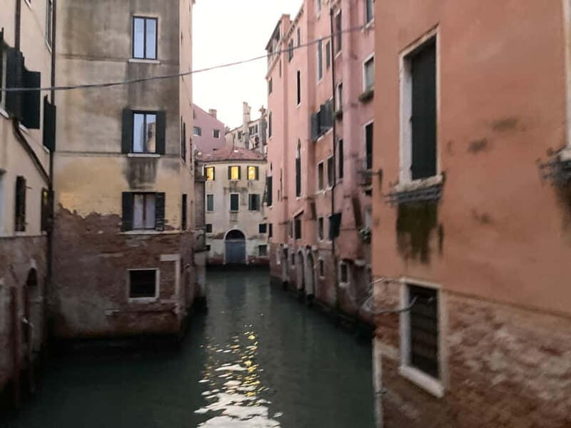 Venice: Crimes, Legends, and Mysteries Sunset Tour - A Closer Look at the Experience