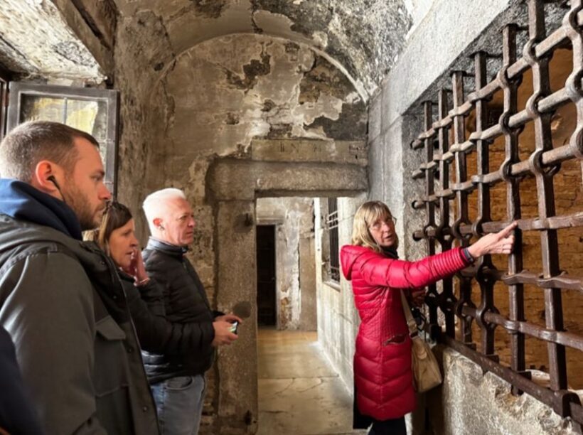 Venice: Doge's Palace and St Mark's Tour with Gondola Ride - Pricing and Value