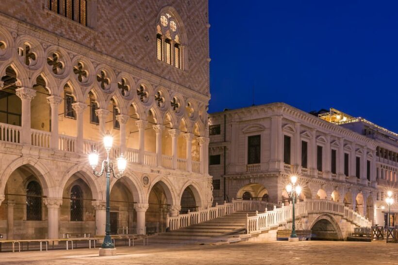 Venice: Doge's Palace, Bridge of Sighs, Prisons, Correr & Audioguides - Detailed Breakdown of the Tour Experience