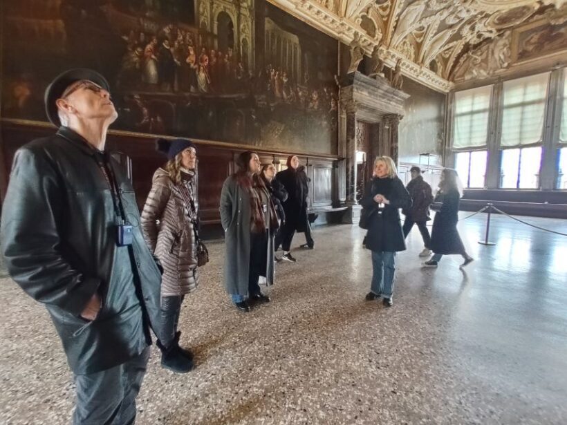 Venice: Doge's Palace Guided Tour with Optional Gondola Ride - Authentic Experiences and What Travelers Say