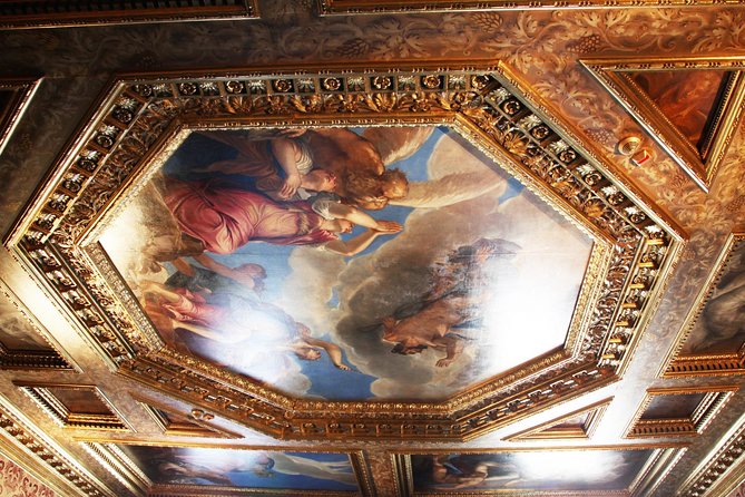 Venice: Doge's Palace Prisons & Secret Itineraries Guided Tour - Customer Feedback and Experience