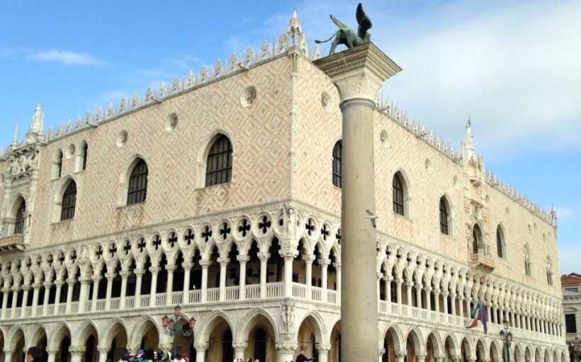 Venice: Doge's Palace & Saint Mark's Small Group Tour - Practicalities and Considerations