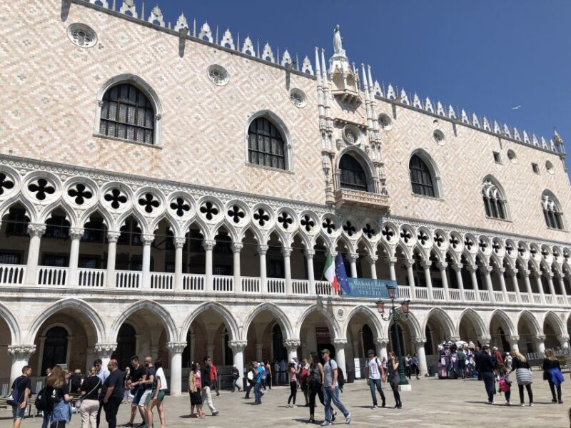 Venice: Doges Palace & St. Marks Basilica Tour - Crossing the Bridge of Sighs