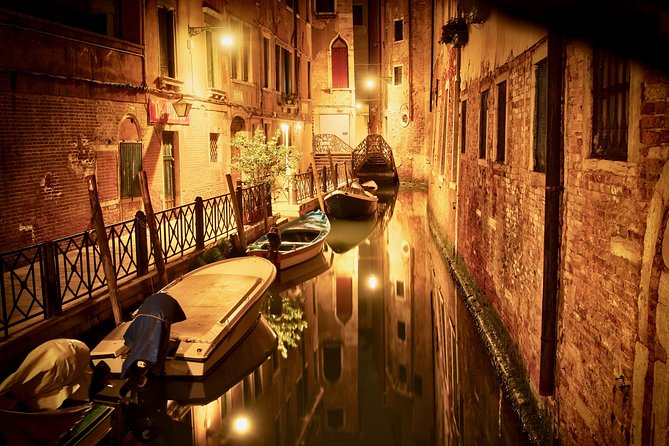 Venice Ghost & Legends Walking City Tour - Ghosts and the Paranormal
