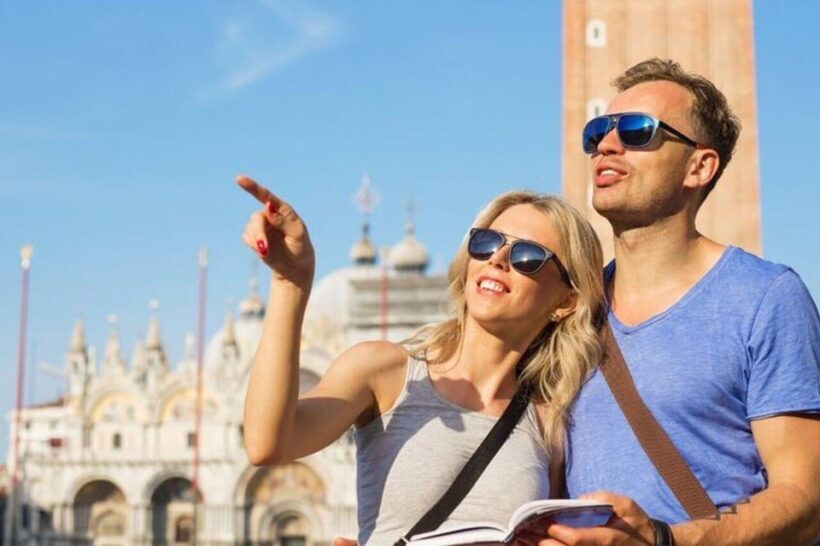 Venice: Highlights and Hidden Gems Guided Walking Tour - An In-Depth Look at the Tour Experience