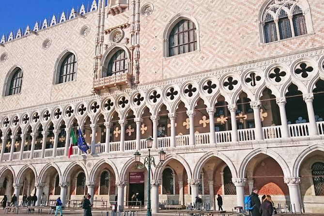 Venice highlights and hidden gems Small Group walking tour - An In-Depth Look at the Tour Itinerary