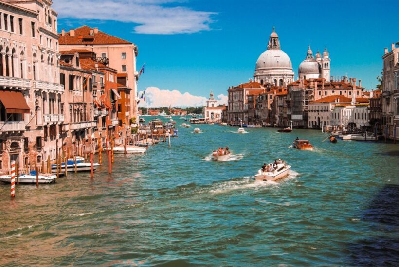 Venice: Insta-Perfect Walk with a Local - Practical Details