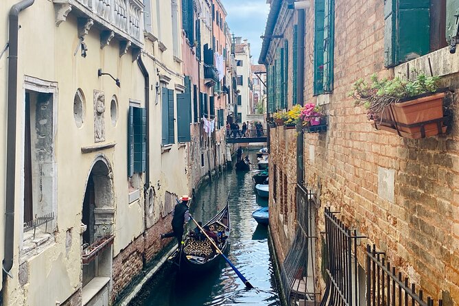 Venice: Jewish Ghetto & Cannaregio Area Food Tour: Pasta Wine Gelato and More! - The Sum Up: Is This Tour Right for You?