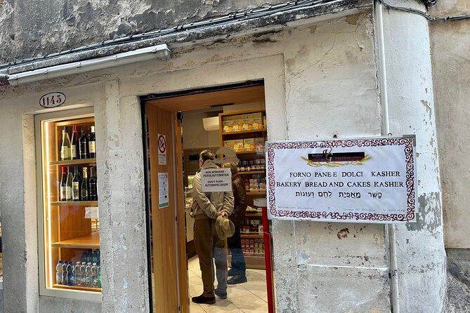 Venice Jewish Ghetto & Cannaregio District Food Wine & Sightseeing Guided Tour - Tasting Seasonal Venetian Tapas