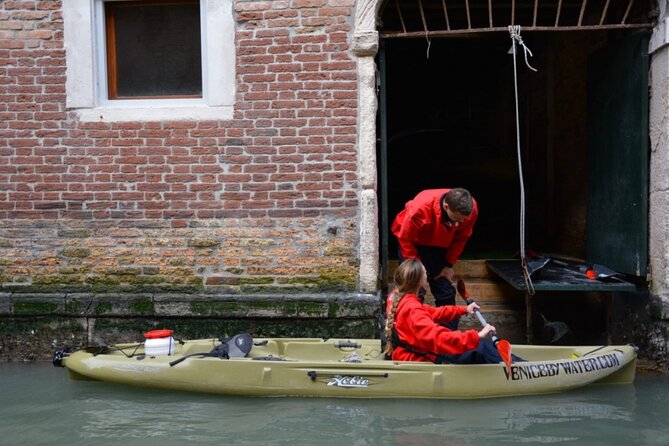 Venice: Kayak Tour in the Canals (Night + Sunset) - FAQ