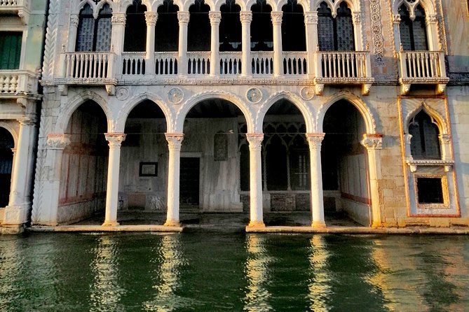 Venice Kickstart Private Tour - Learning About Venices Unique Challenges