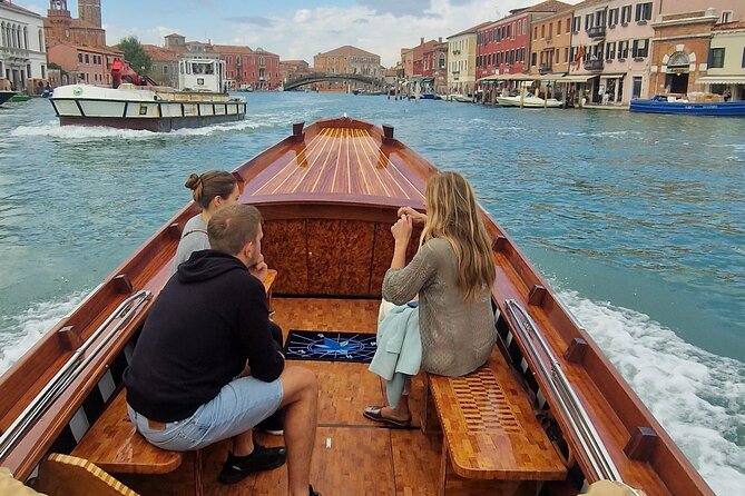 Venice Lagoon Tour With Historic Venetian Boat - Key Points