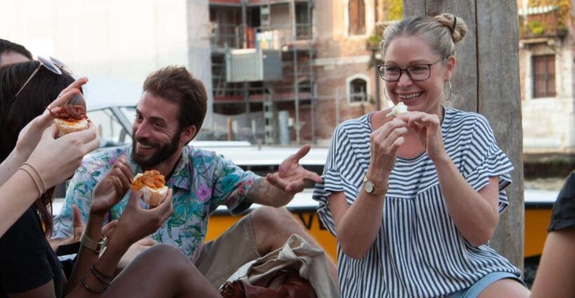 Venice: Local Secrets of Venice Tapas & Wine Walking Tour - Key Points