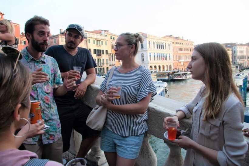 Venice: Local Secrets of Venice Tapas & Wine Walking Tour - Why This Tour Stands Out